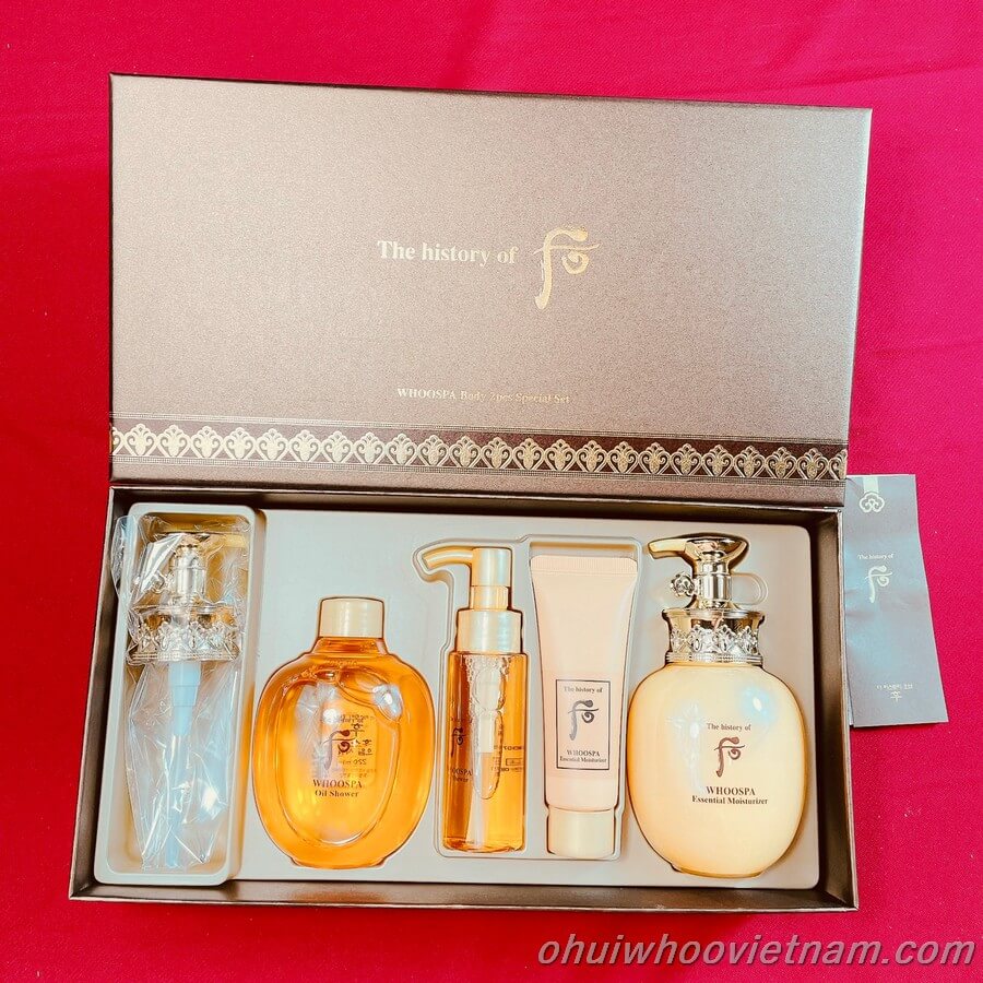 Set tắm thể Whoo WhooSpa Oil Shower và Moisturizer Special